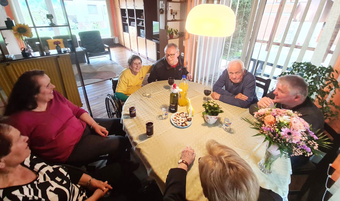 NAŠA PARALIMPIJKA PAVLA SITAR JE PRAZNOVALA 80 LET